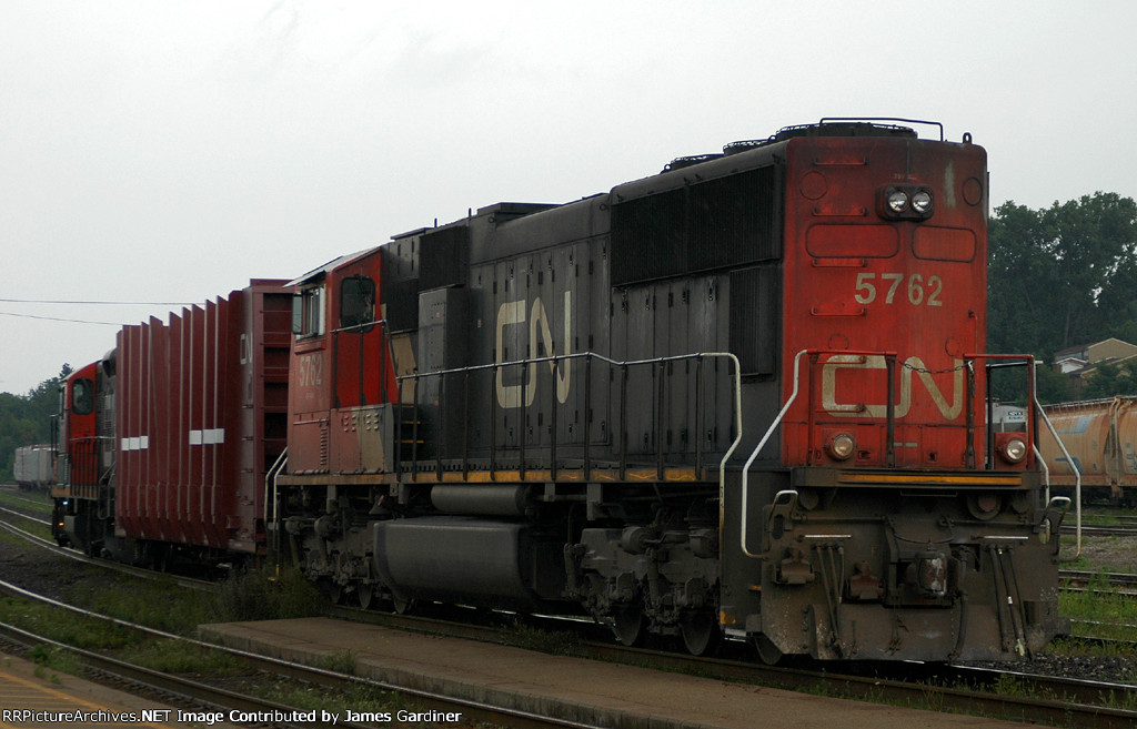CN 5762